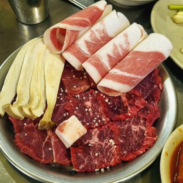 사당 외양간 소고기키조개묵은지 키조개삼합 사당역고기집 네이버 블로그