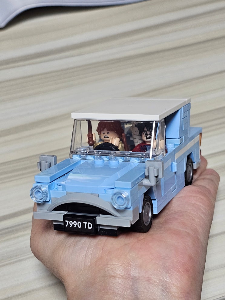 해리포터 레고 플라잉 포드 앵글리아 Flying enchanted car : 네이버 블로그