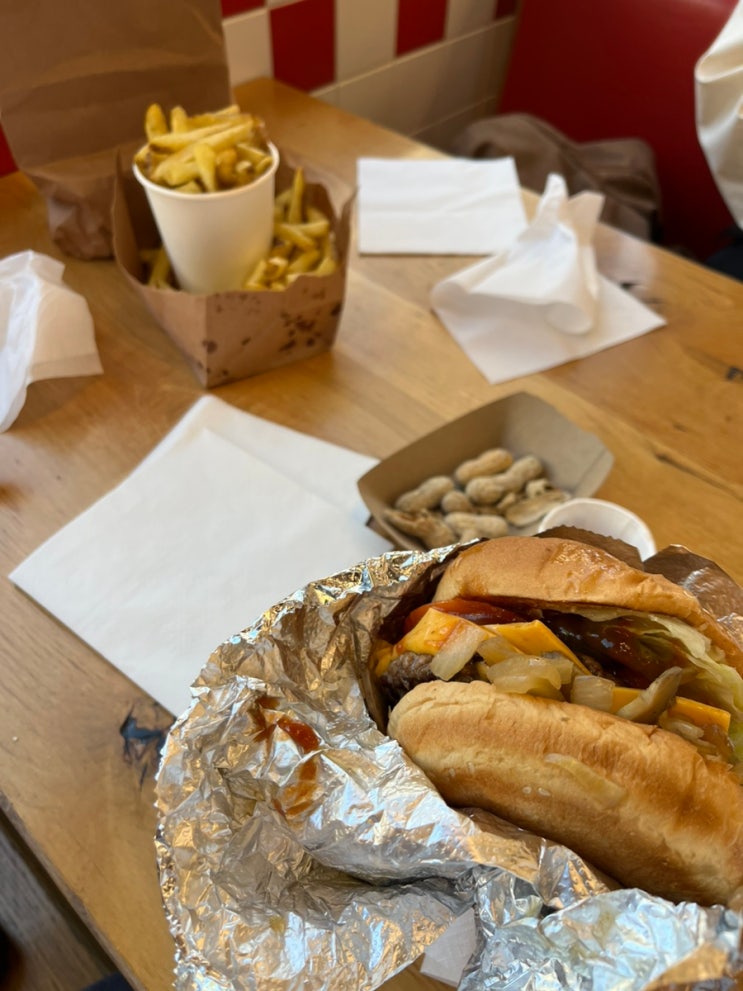 24 유럽 신혼여행 #3：그리니치 천문대, 테이트 모던, 밀레니엄 브릿지 건너서 파이브 가이즈 세인트폴점 : 네이버 블로그