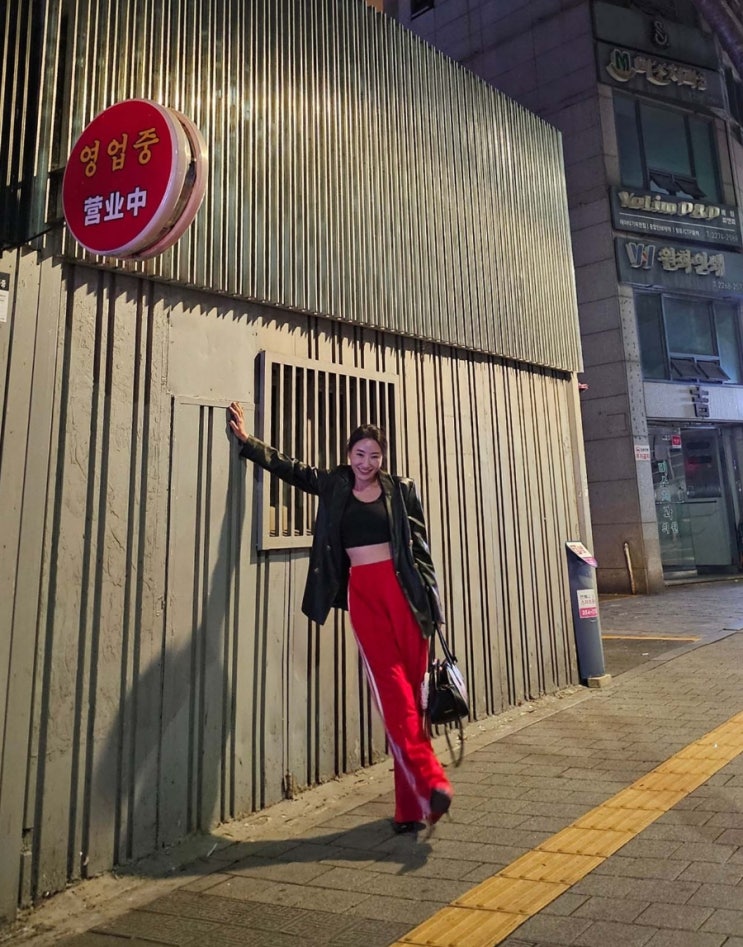 아디다스컬러 오리지널 파이어버드 트랙팬츠 레드 IP0632 -핀터레스트 - 내돈내산 데일리코디 : 네이버 블로그