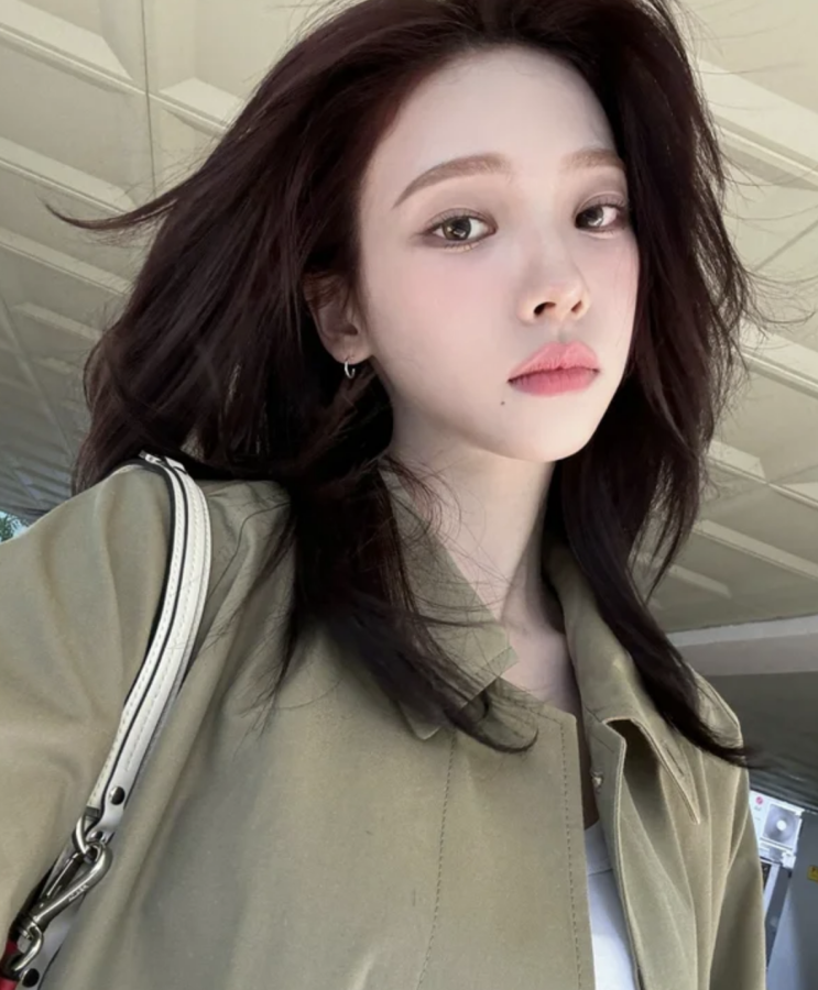 168cm 카리나 프라다 트렌치코트 비율 커보이게 하는 가을코디 : 네이버 블로그