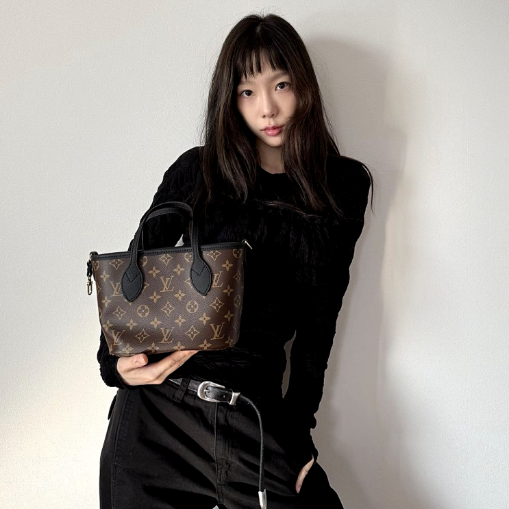 (수수한데 너무 예쁨) 300만원대 태연 신상 루이비통 가방 코디 : 네이버 블로그