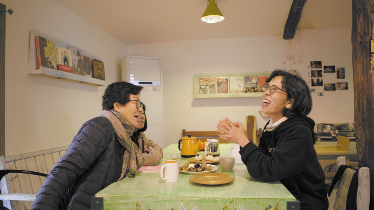 [영화비평_유운성] 아무것도 아닌 것은 아닌 이야기 : 네이버 블로그