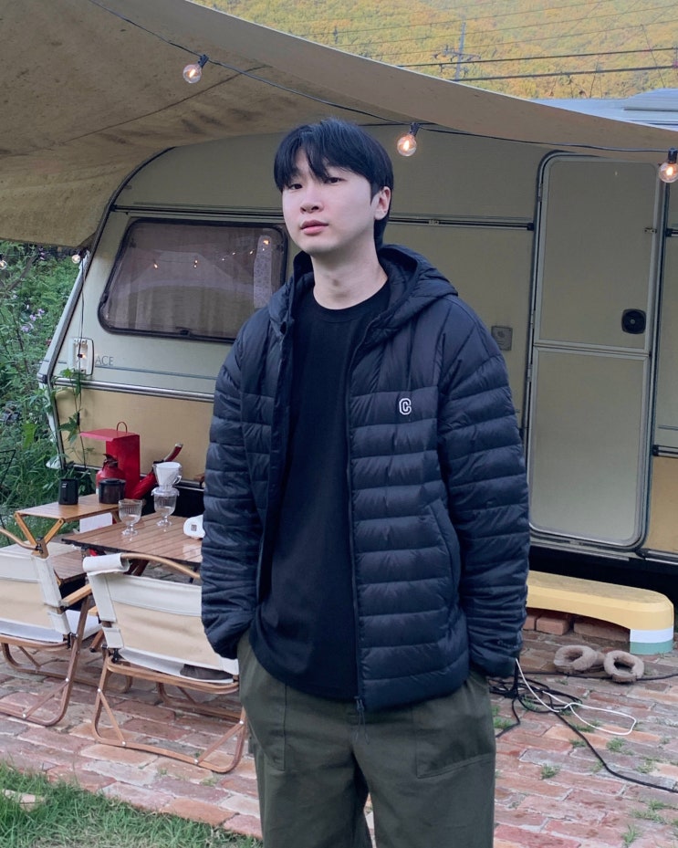 질릴 수 없는 커버낫 남자 경량패딩 지금 입어야 할 고프코어룩 네이버 블로그