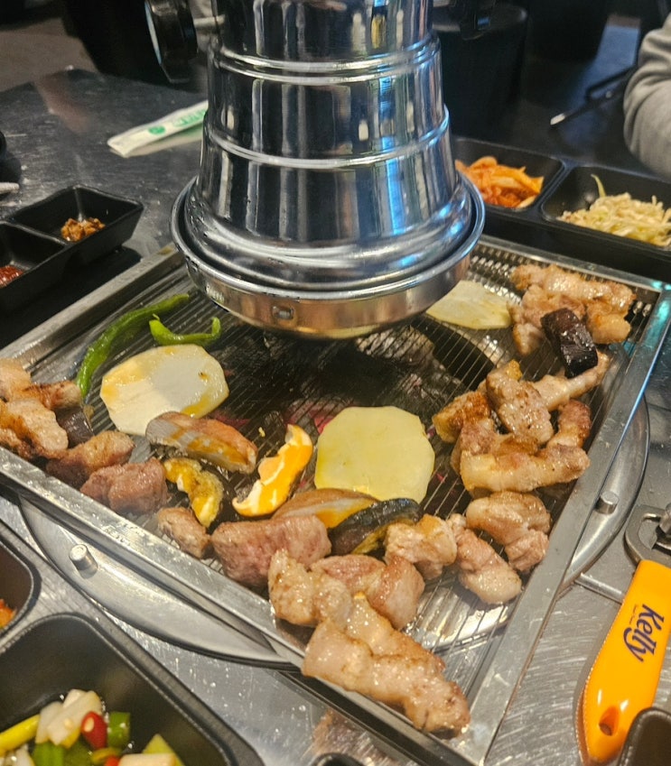 야탑맛집 성남시청 고기집 ‘고야식당 와인과 돼지고기를 즐길 수 있는 곳 네이버 블로그