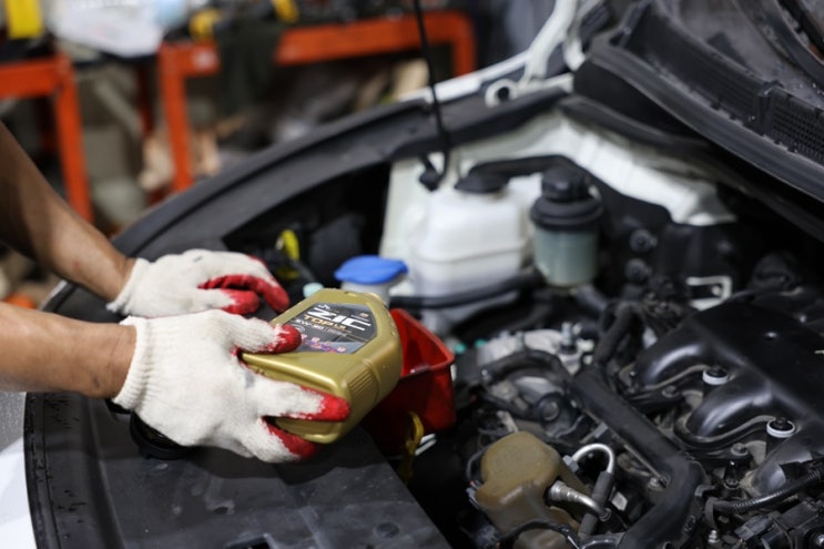 올 뉴 카니발 3.3 가솔린 정숙성이 좋은 SK ZIC Top LS 5W-30 엔진오일 교체하기 : 네이버 블로그