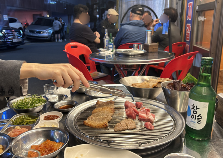 부산 야장감성으로 유명한 남포동 고기집 부엉이마을 노상자리 추천 네이버 블로그