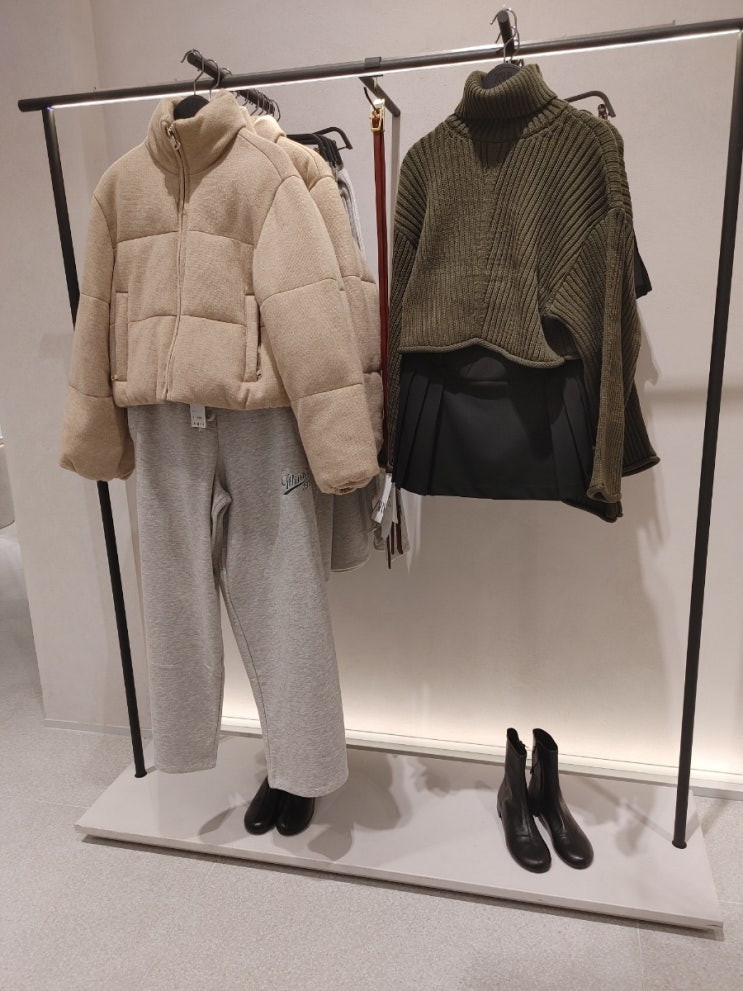 여의도ifc몰 자라 ZARA 매장 2024 겨울 옷 구경 : 네이버 블로그
