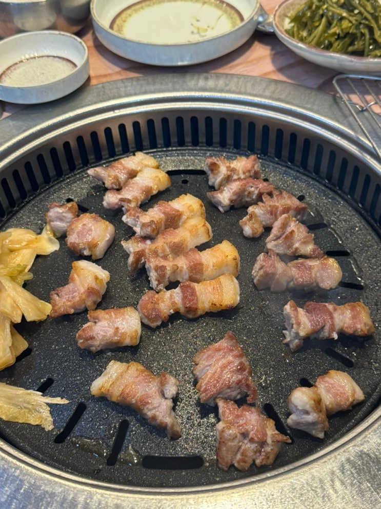 안산 중앙동 삼겹살 회식장소로 추천하는 맛찬들 (내돈내산) : 네이버 블로그