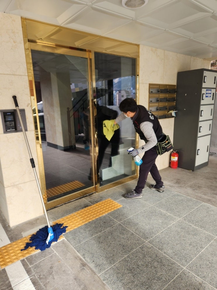 도봉구 창동 쌍문동 방학동 도봉동 계단청소 빌라계단청소 상가청소 사무실청소 병원청소 빌딩청소 도봉구 강북구 정기청소 전문업체