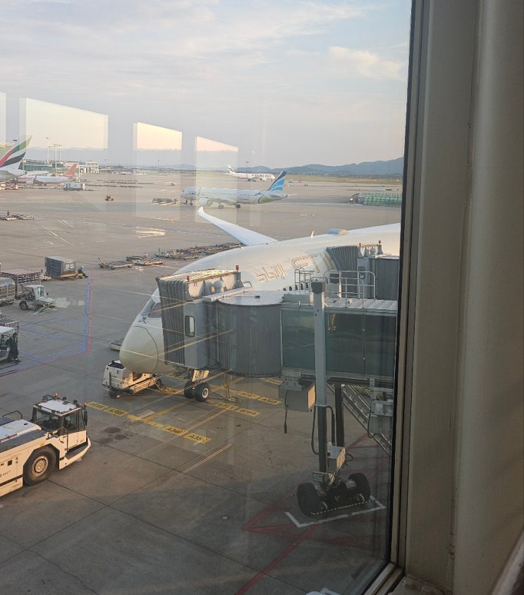 인천 → 마드리드 IN 아부다비 경유 에티하드 항공 EY857, EY101 후기(온라인 사전 체크인, 기내식, 어메니티 등 ...