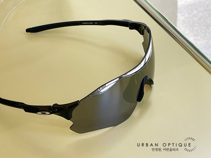 오클리 9313 EV ZERO PATH 이브이 제로 패스 가벼운 고글 마라톤 고글 부천 신중동 중동 상동 안경 어반옵티크 안경원 ...