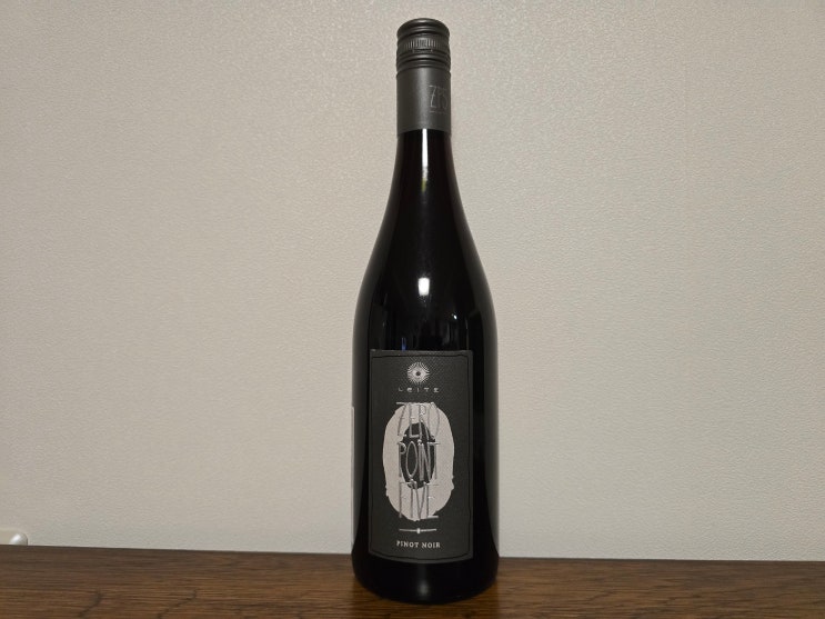 Leitz, Zero-Point-Five Pinot Noir, NV : 네이버 블로그