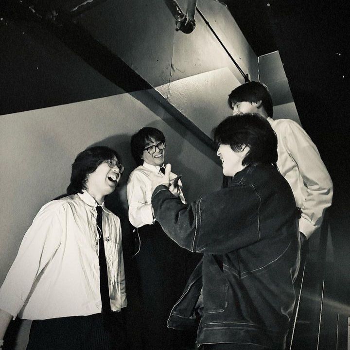 PRYVT - YOURS (가사/해석) : 네이버 블로그