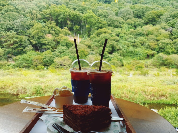 야외경치 좋은 밀양 신상카페 티볼리에서 아이스아메리카노와 케이크 먹고 왔지요 네이버 블로그