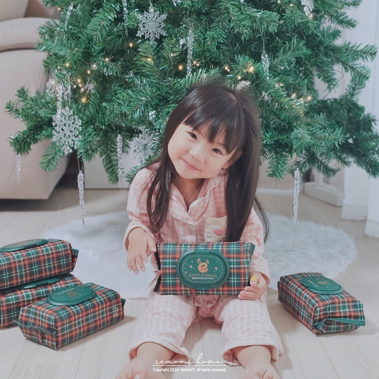 필수 육아용품 신생아 아기 물티슈 추천 앙블랑 홀리데이 에디션 네이버 블로그