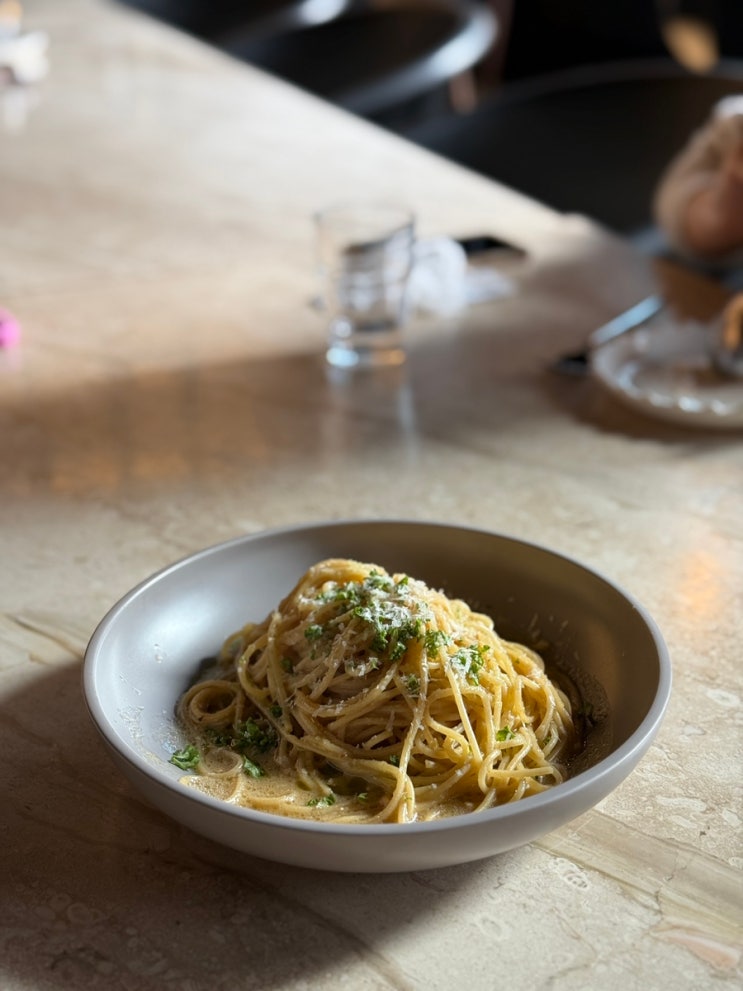 2024.11 라우라 - 발산, 마곡 : 네이버 블로그