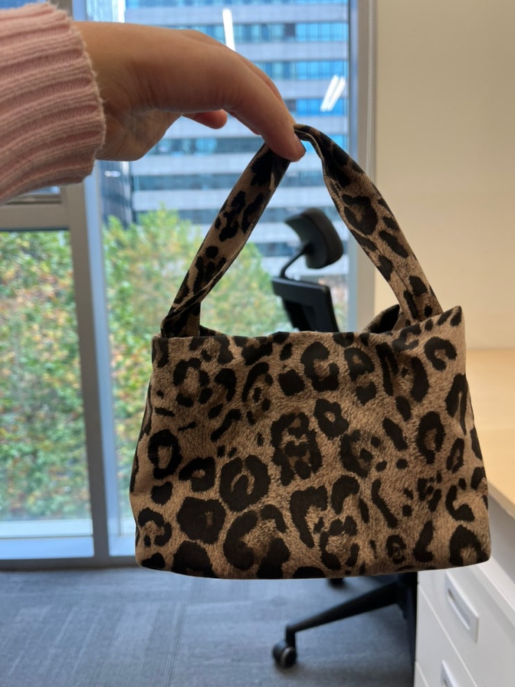 페브루 poki bag_leopard 포키백(레오파드) 미니백 언박싱 “생각보다 넘 작음“ : 네이버 블로그
