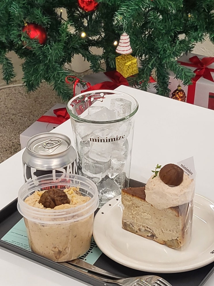 용산케이크맛집 미니마이즈 이태원점 밤 케이크 맛집 너무 맛있어! : 네이버 블로그