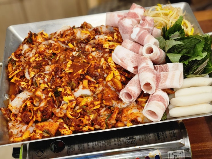 창원진해맛집 뒷동산낙지 푸짐하고 정겨운 로컬밥집 : 네이버 블로그