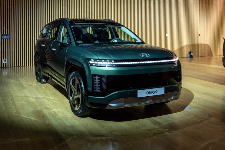 실물영접 아이오닉 9 대형 전기 SUV 특징 6가지, 532km 주행거리 확보 : 네이버 블로그