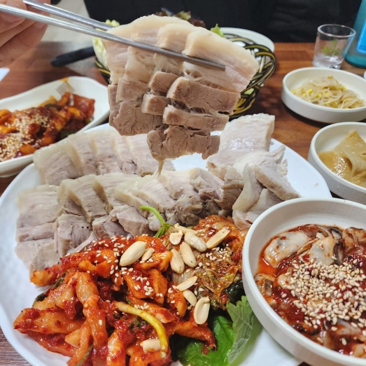 종로3가 장군 굴보쌈 감자탕이 서비스인 보쌈골목 맛집 네이버 블로그