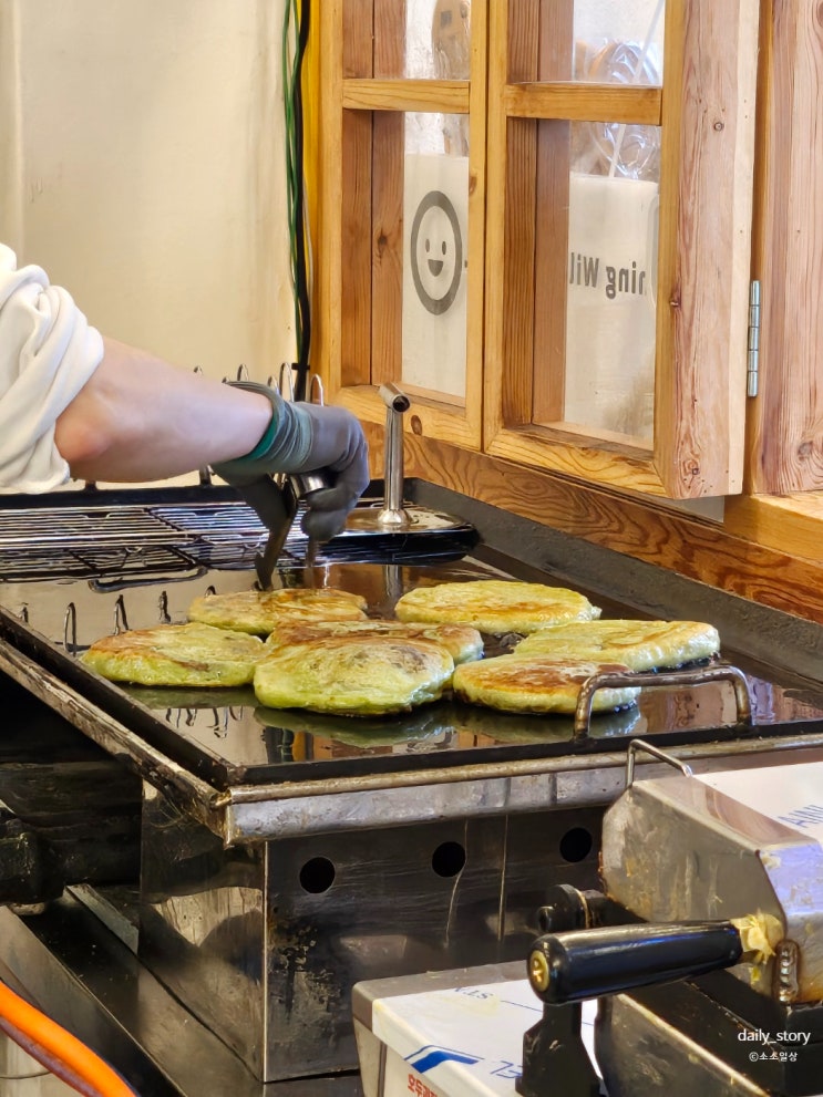 인천, 겨울철 간식은 역시 [연두호떡&계란빵] : 네이버 블로그