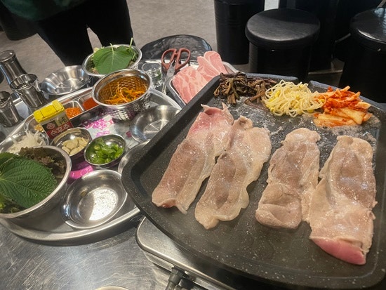 경기 시흥 거북섬근처 고품질 냉동 삼겹살 전문 맛집으로 푸짐한 밑반찬도 한몫하는 금성식당 거북섬점 네이버 블로그