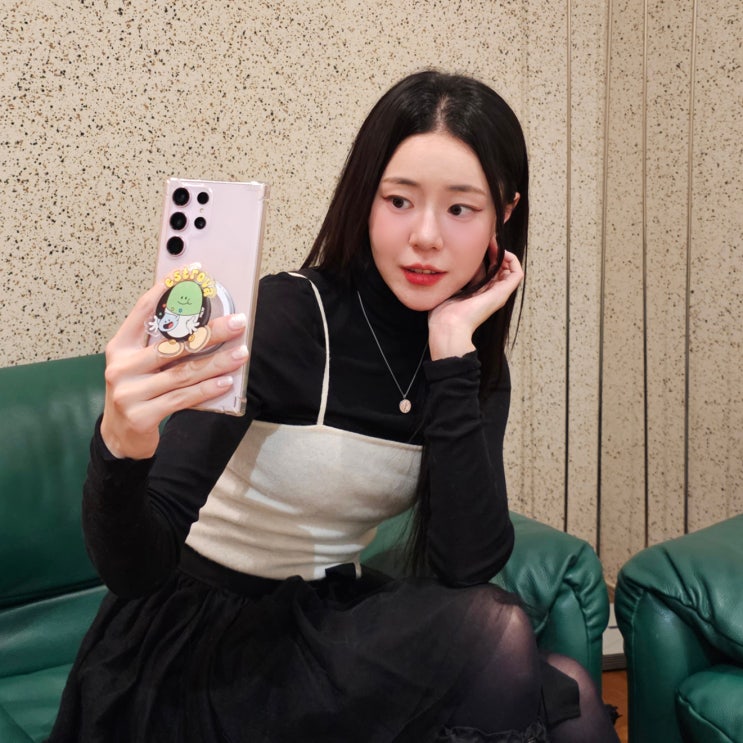 굿즈에 진심! 알약 캐릭터, 이스트로바 키링, 맥세이프까지 : 네이버 블로그