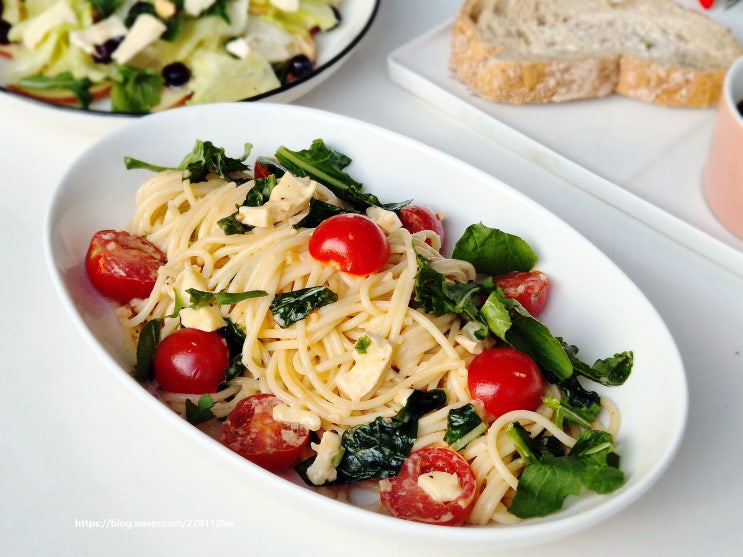 브리치즈 요리 성시경 파스타, 샐러드 홈브런치 간단한데 고급스러워 : 네이버 블로그