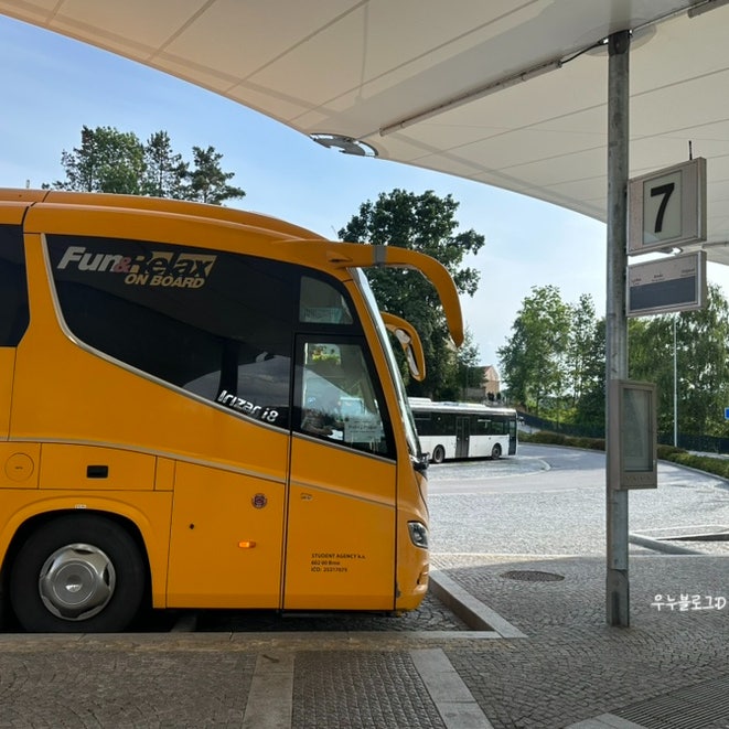 체스키크롬로프에서 프라하 Regiojet 레지오젯 버스 후기(예약, 이동시간, 정거장 위치) : 네이버 블로그