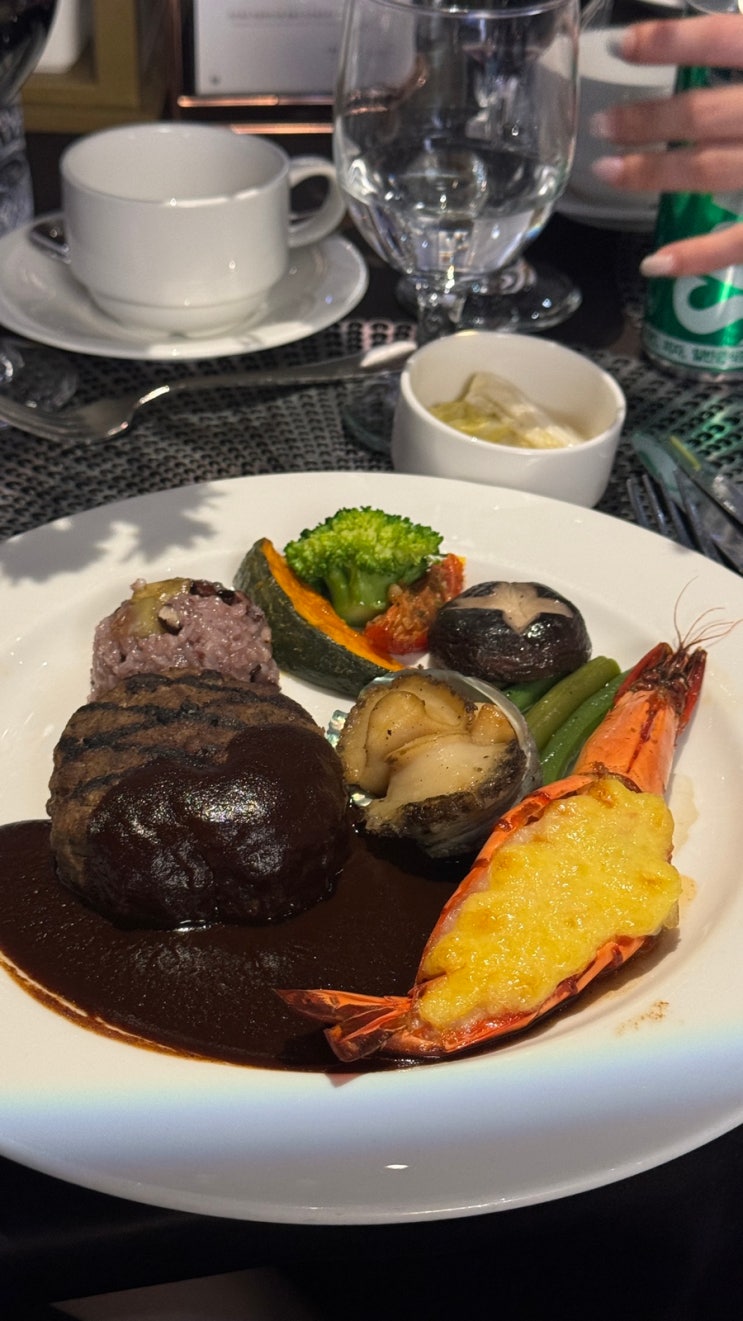 24.10.20 그랜드힐컨벤션 사브리나홀 결혼식 뷔페, 코스 요리 : 네이버 블로그