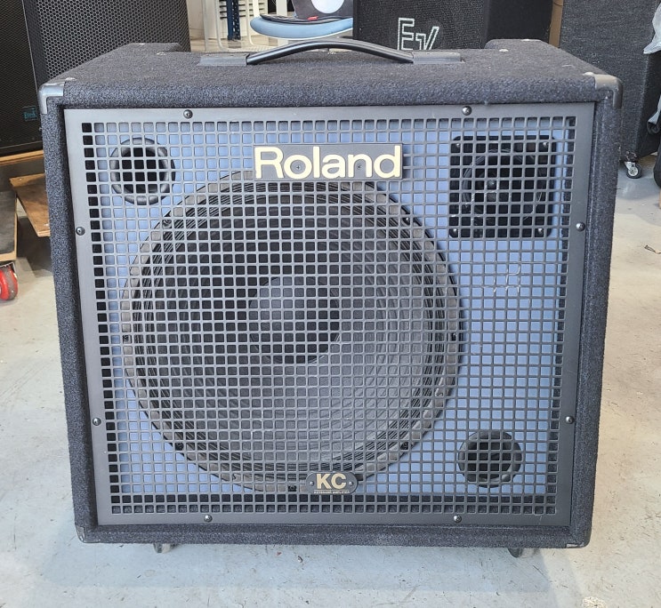 (Roland)로랜드 KC550 4채널 키보드앰프 KC-550 A급/2024,12,4 #50만 : 네이버 블로그