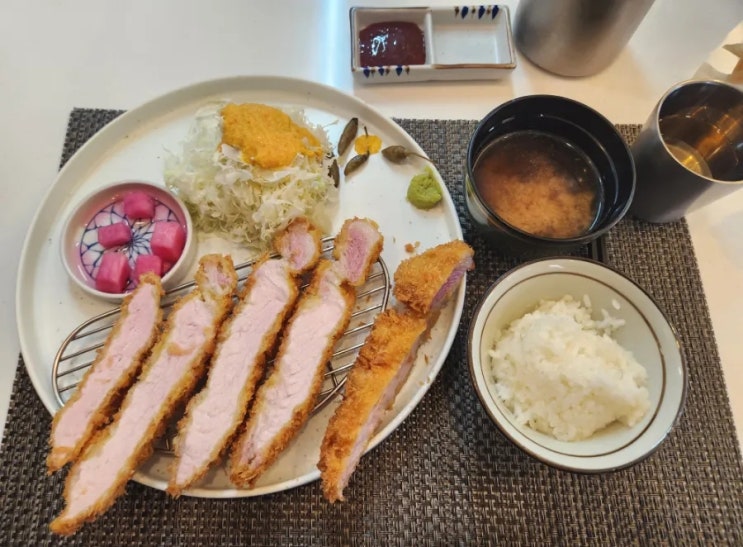 서울용산 맛집 신용산역 1번 출구 겉바속촉 바삭하고 부드러운 돈카츠 맛집 카츠신보 신용산 네이버 블로그