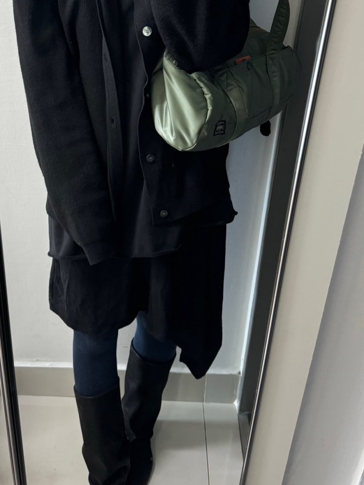 [eont's] 에옹쓰 리뷰: Side pad wool slacks, Zip turtleneck top : 네이버 블로그