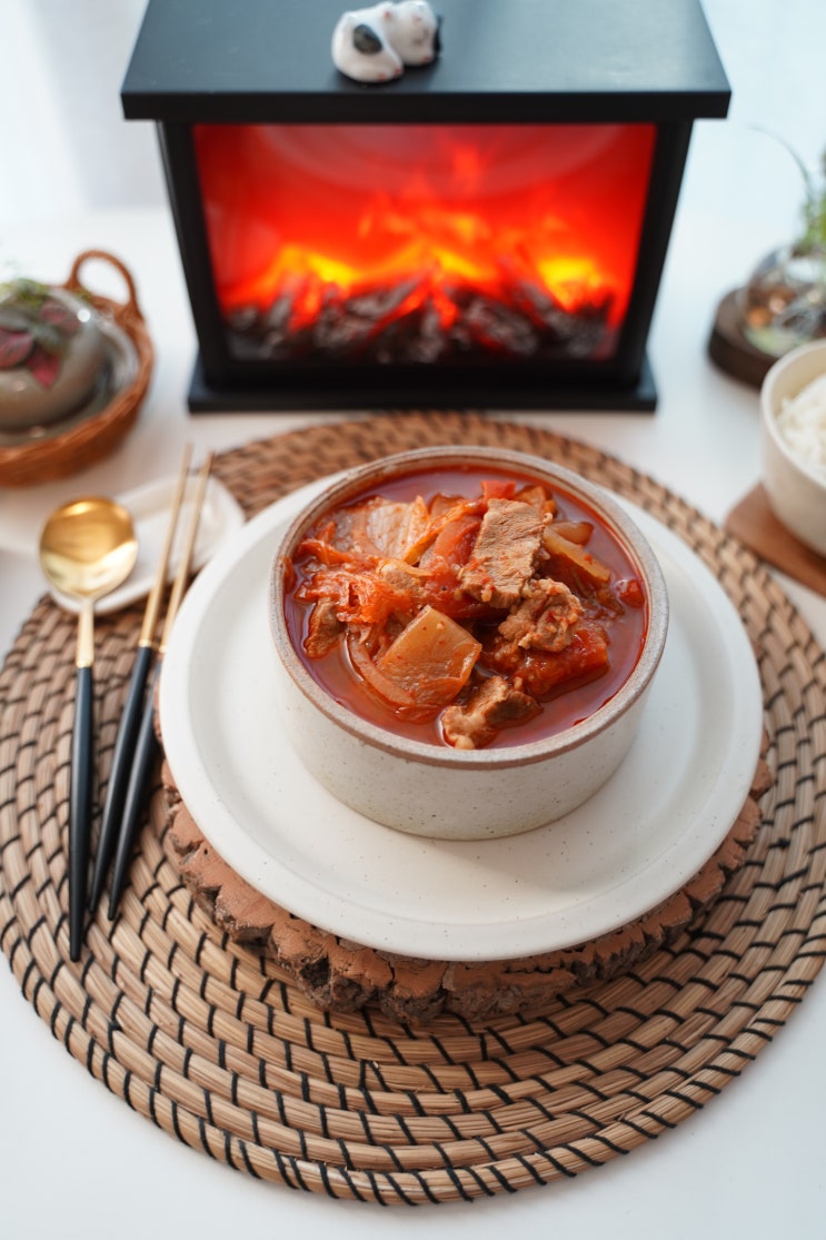 목살 김치찌개 맛있게 끓이는법 토마토 김치찌개 레시피 네이버 블로그