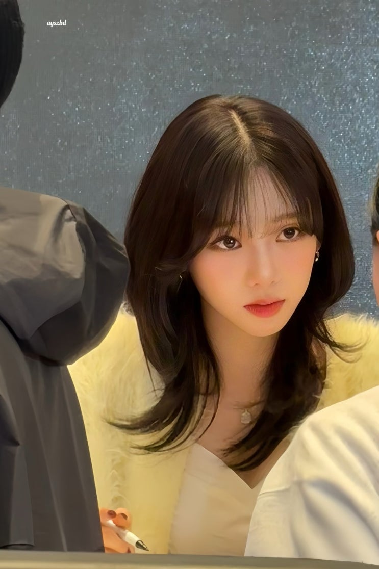 241214 에스파 카리나 상하이 팬사인회 : 네이버 블로그