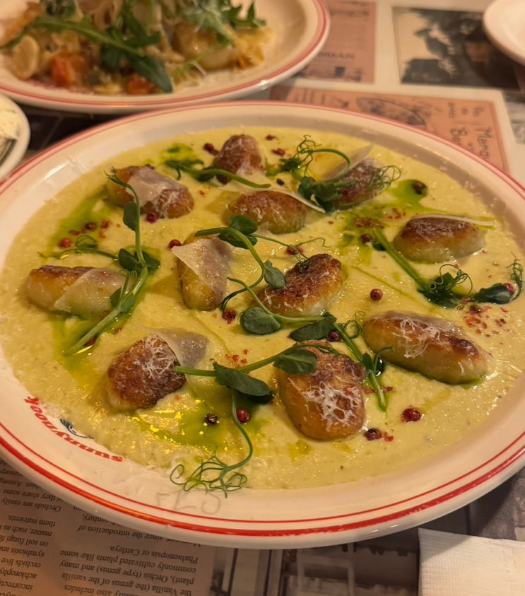 [성동구/성수역] 미국 하이틴 감성의 힙한 브런치 맛집_써니눅 : 네이버 블로그