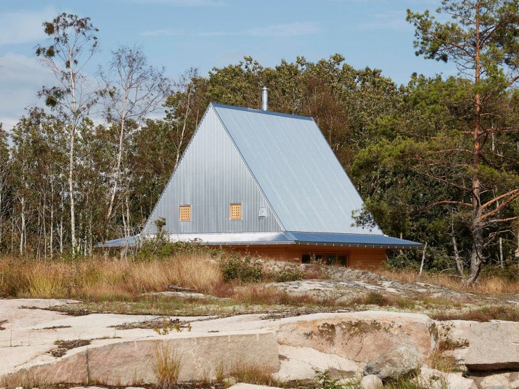 동화 속 마녀 모자를 닮은 홀리데이 홈, Hee House by Studio Ellsinger : 네이버 블로그