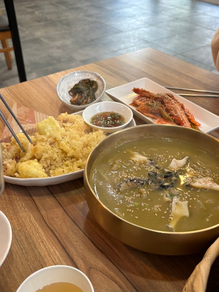 제주공항 근처 맛집 차롱보말전복칼국수 내돈내산 아침식사 : 네이버 블로그