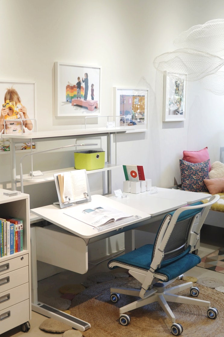 초등입학선물 몰(moll)책상 보러 몰앤프렌즈 쇼룸 다녀왔죠 : 네이버 블로그