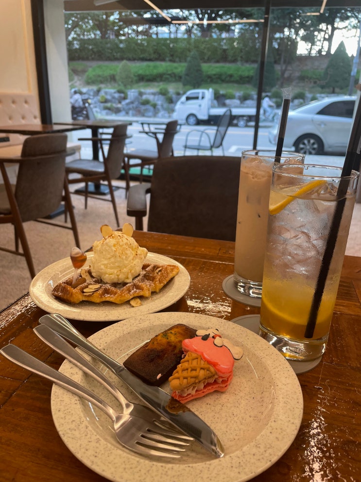 서울 노원구 중랑구 상봉역 분위기 맛집 카페 추천중화역 롱카페 캐릭터 마카롱 구움과자 맛집 네이버 블로그
