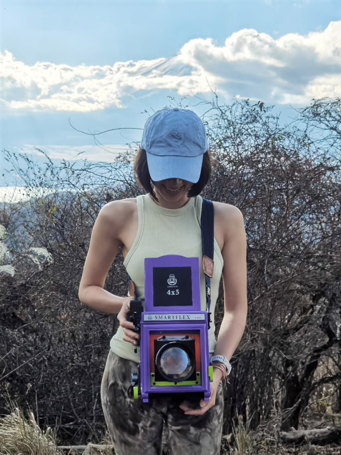 This Very Versatile 4×5 Film Camera Shoots Instax Wide and Works with ...