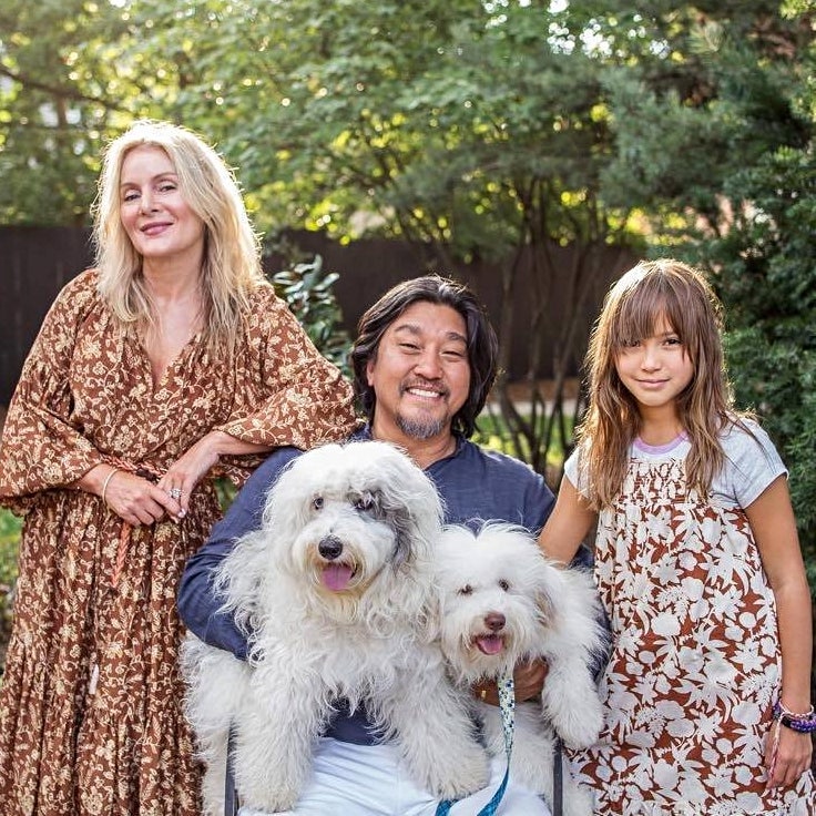 예능감 폭발 딸바보 에드워드리 근황 (미모의 딸, 아내 공개) : 네이버 블로그