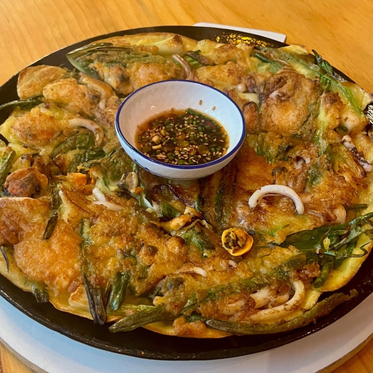 [맛집추천] 비도 오고 그래서 생각이 났어, ‘파전 맛집 7선’ : 네이버 블로그