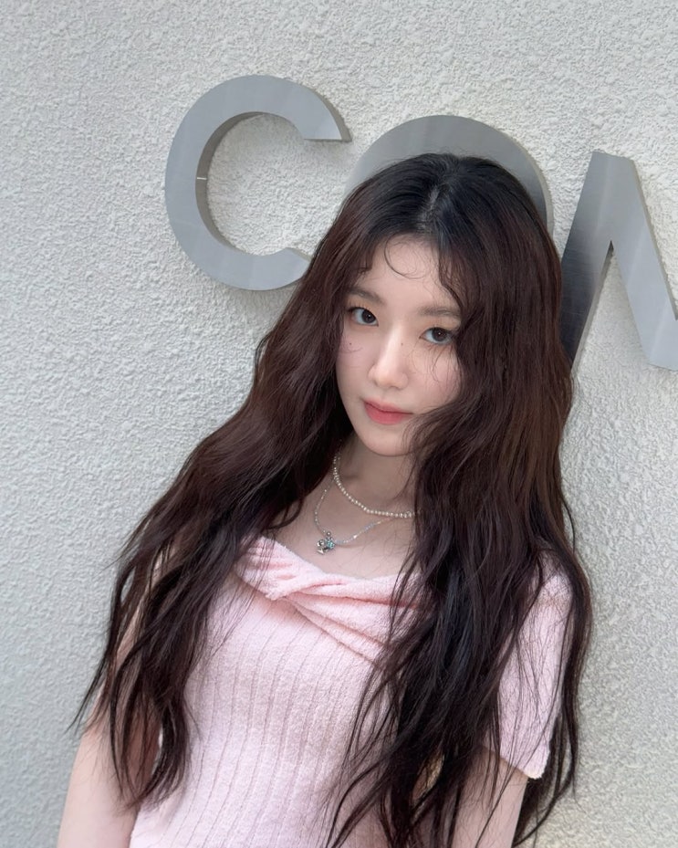 250407 여자아이들 슈화 인스타그램 : 네이버 블로그