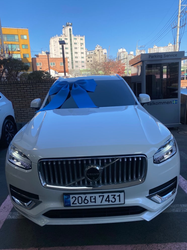 VOLVO 볼보 XC90 T8 PHEV 플러그인하이브리드 플래그십SUV 개별소비세감면 113,770,000 안전 옵션 쉴드패키지 ...