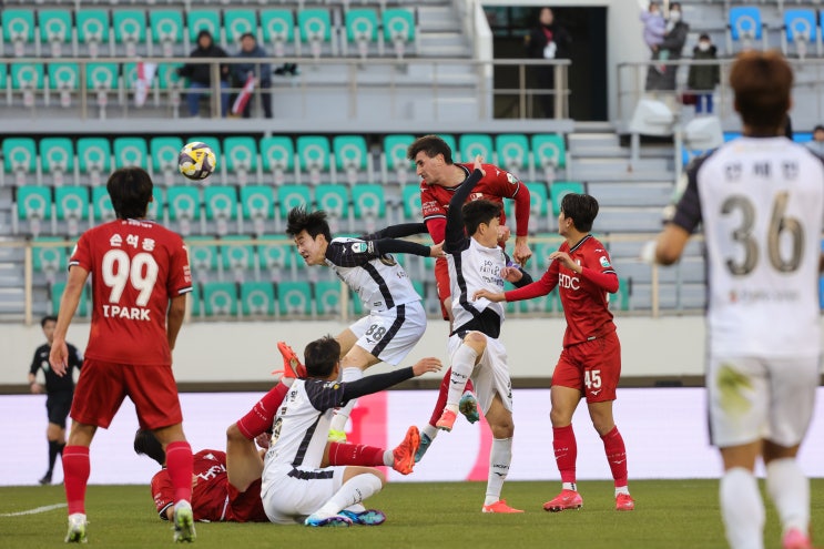 '후반 추가시간 득점→VAR 골 취소' 부산아이파크, 전남드래곤즈에게 0:1 아쉬운 패배 거둬 : 네이버 블로그