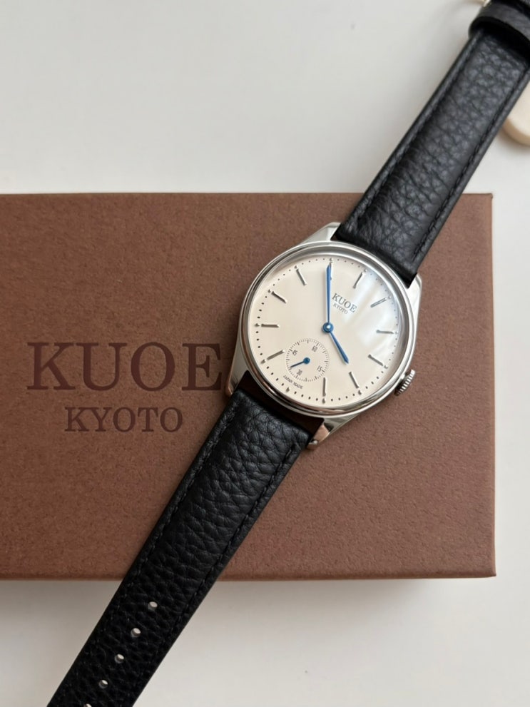 KUOE KYOTO 쿠오 교토 올드스미스 90-001 블루핸즈🕰️신라호텔 팝업 구매후기 : 네이버 블로그