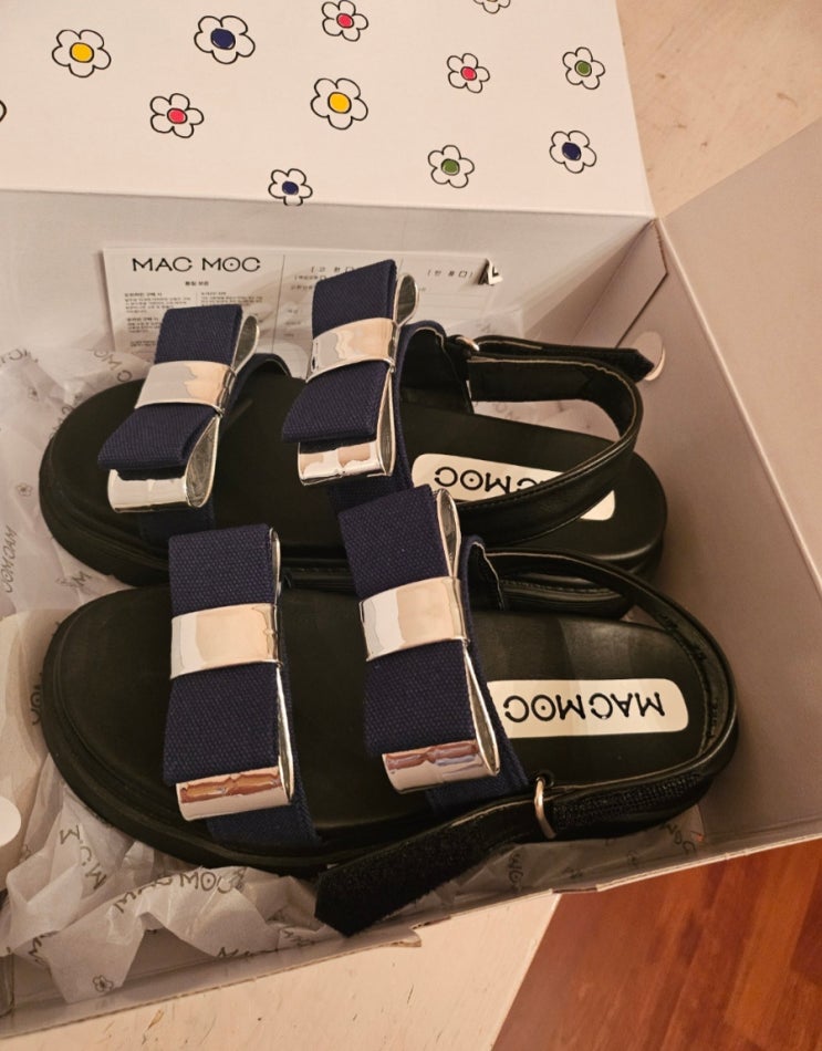 [MACMOC] 마크모크 Ribony Navy 리본 샌들 - 찐 리뷰 : 네이버 블로그